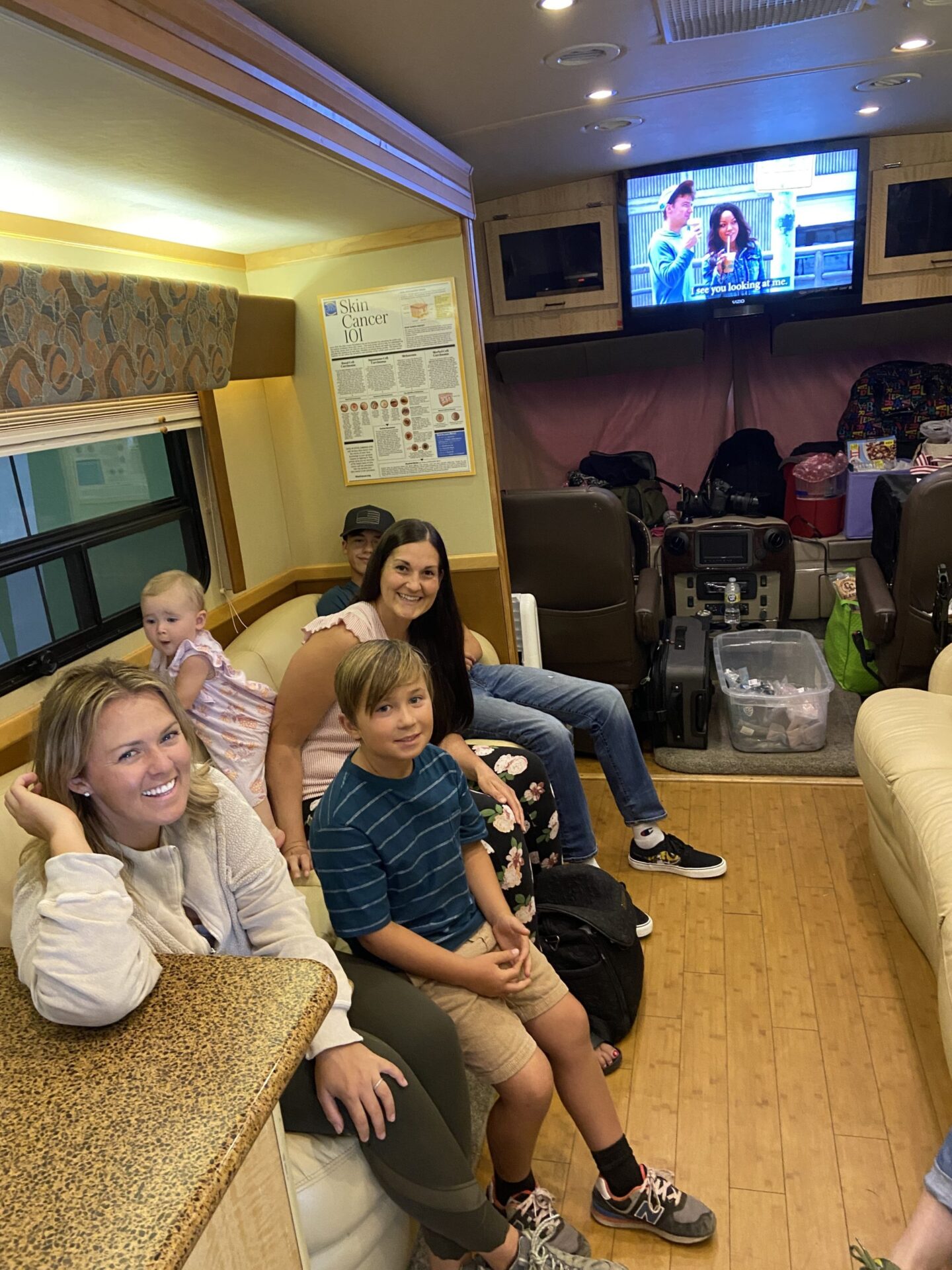 Dando adeus a julho: atualização de pele saudável do destino